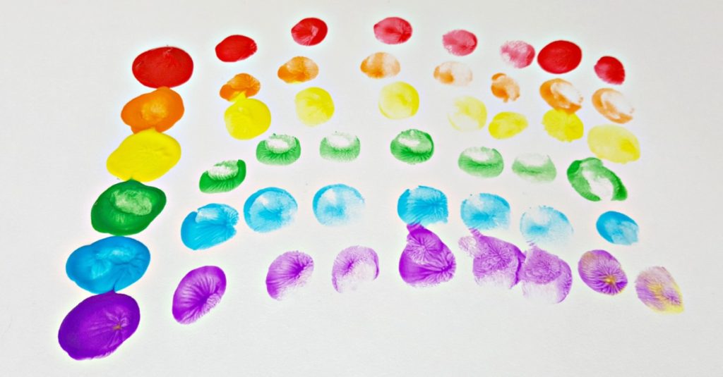 Finger Painting Rainbow - My Bored Toddler