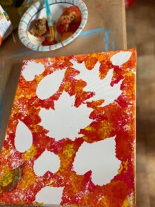 Leaf craft and activity ideas for toddlers - My Bored Toddler