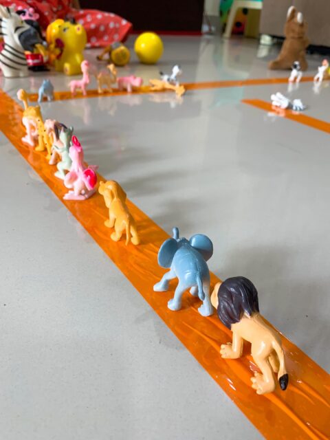 Zoo Animal Crafts and Activities for Toddlers - My Bored Toddler