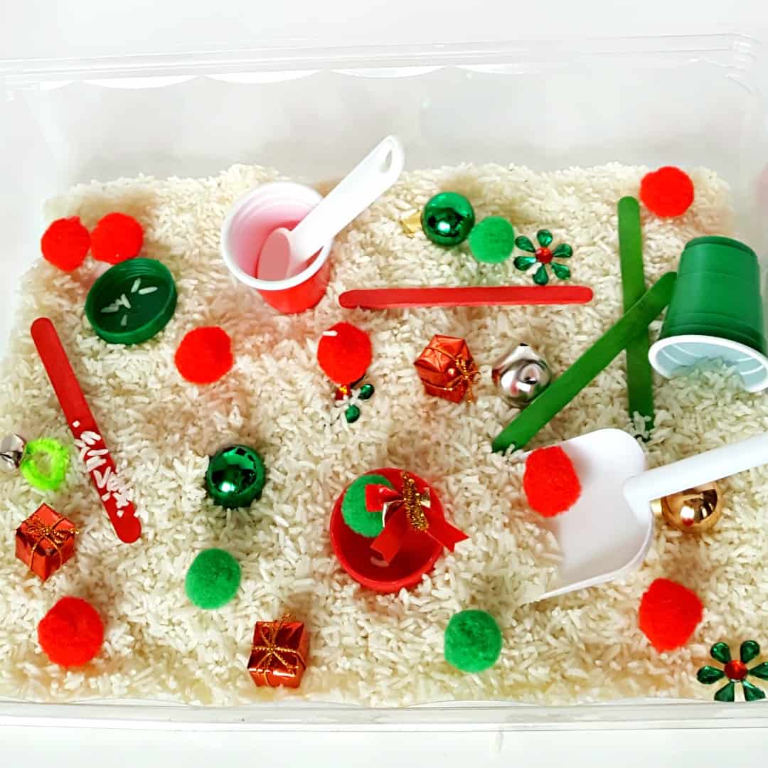 Christmas Colors Sensory Bin My Bored Toddler Christmas Fun 