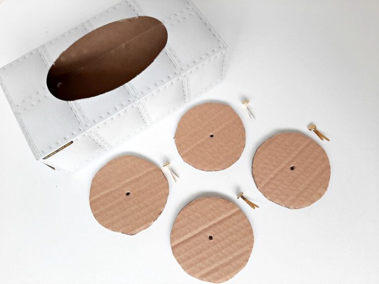 Tissue Box Car Toddler Craft - My Bored Toddler Toddler Fun!