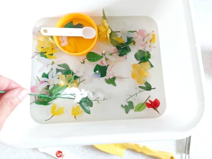 Toddler Water Play with Artificial Flowers - My Bored Toddler