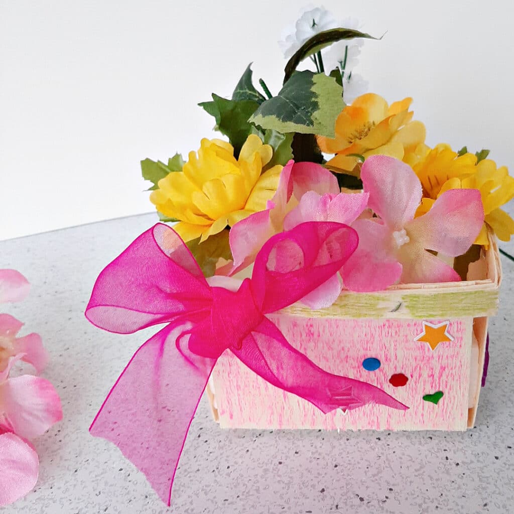 Flower Basket Craft for Toddlers - My Bored Toddler