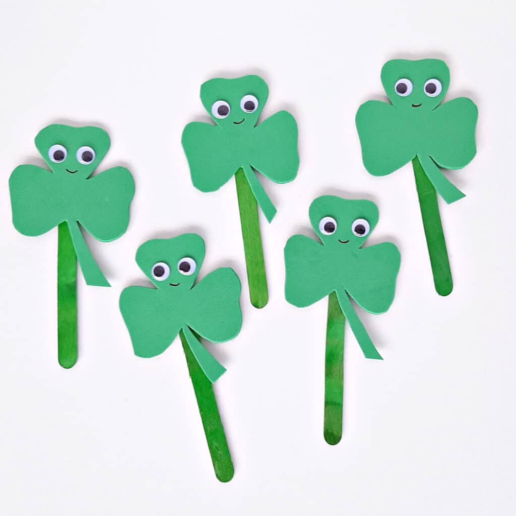 Shamrock Puppets Craft and Rhyming Game - My Bored Toddler