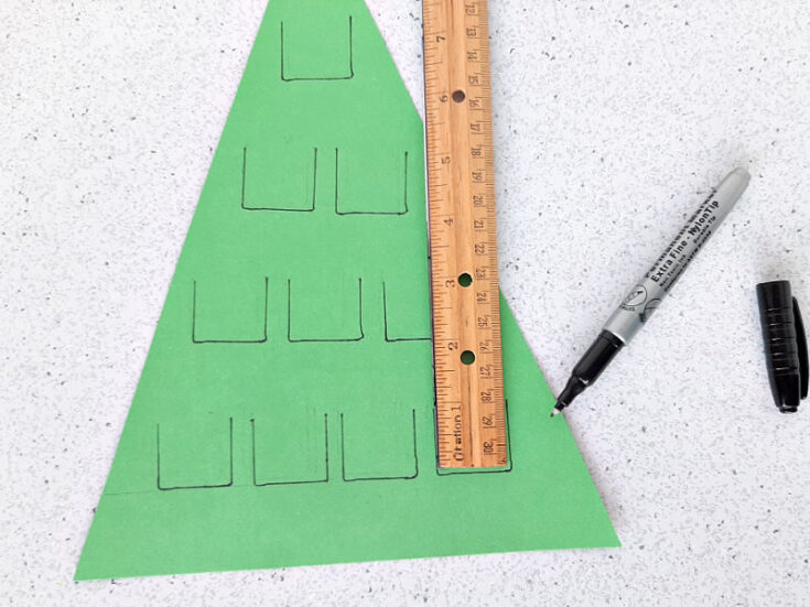 Christmas Tree Counting Activity for Toddlers - My Bored Toddler