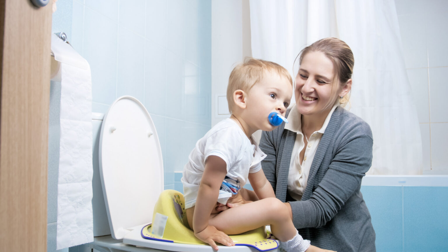 Tips For The Tired Mom When Potty Training A Stubborn Boy - My Bored ...