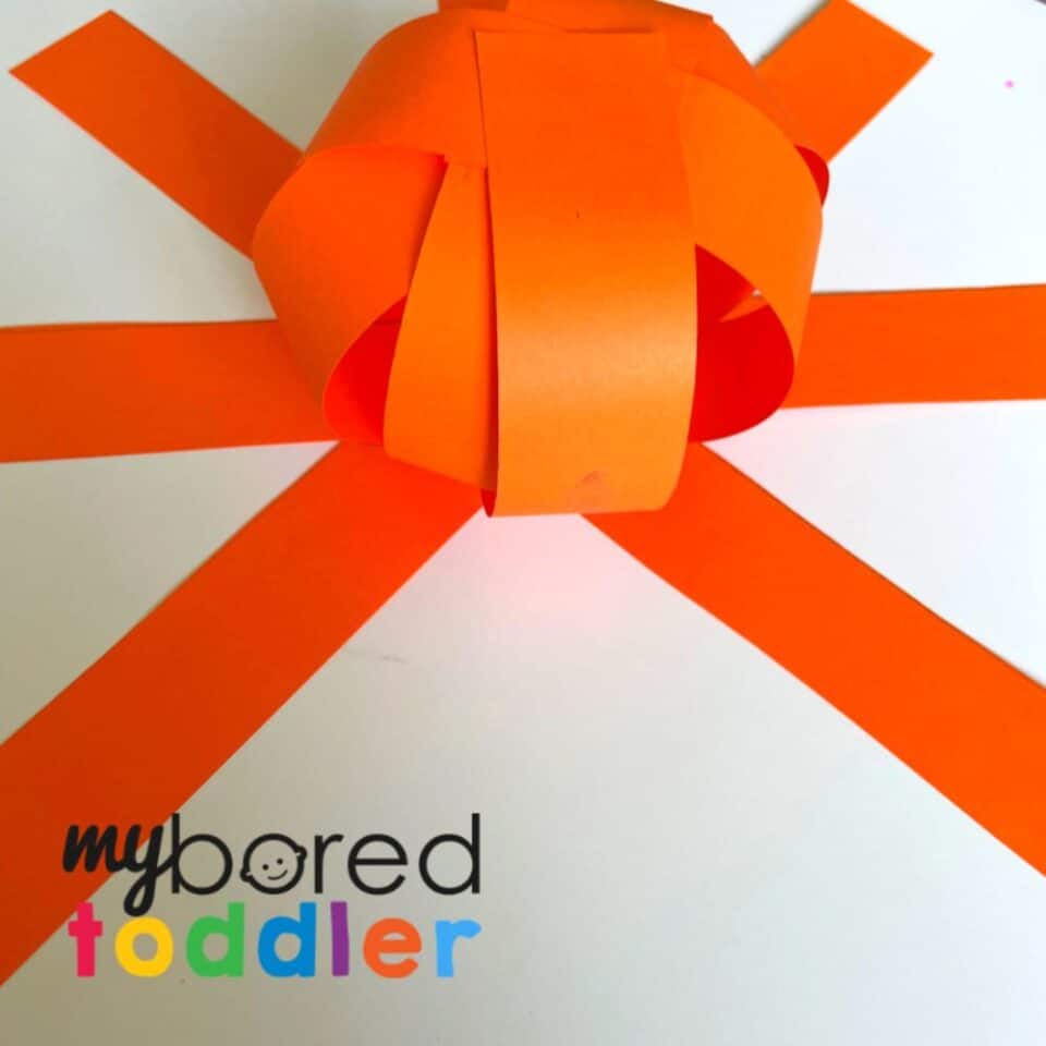 Halloween Pumpkin Paper Craft - My Bored Toddler