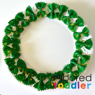 Paper Plate Pasta Wreath - My Bored Toddler Simple & Easy!