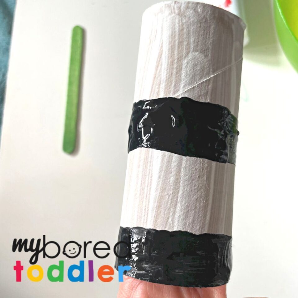 Toilet Tube Panda Puppet - My Bored Toddler Simple and Fun!