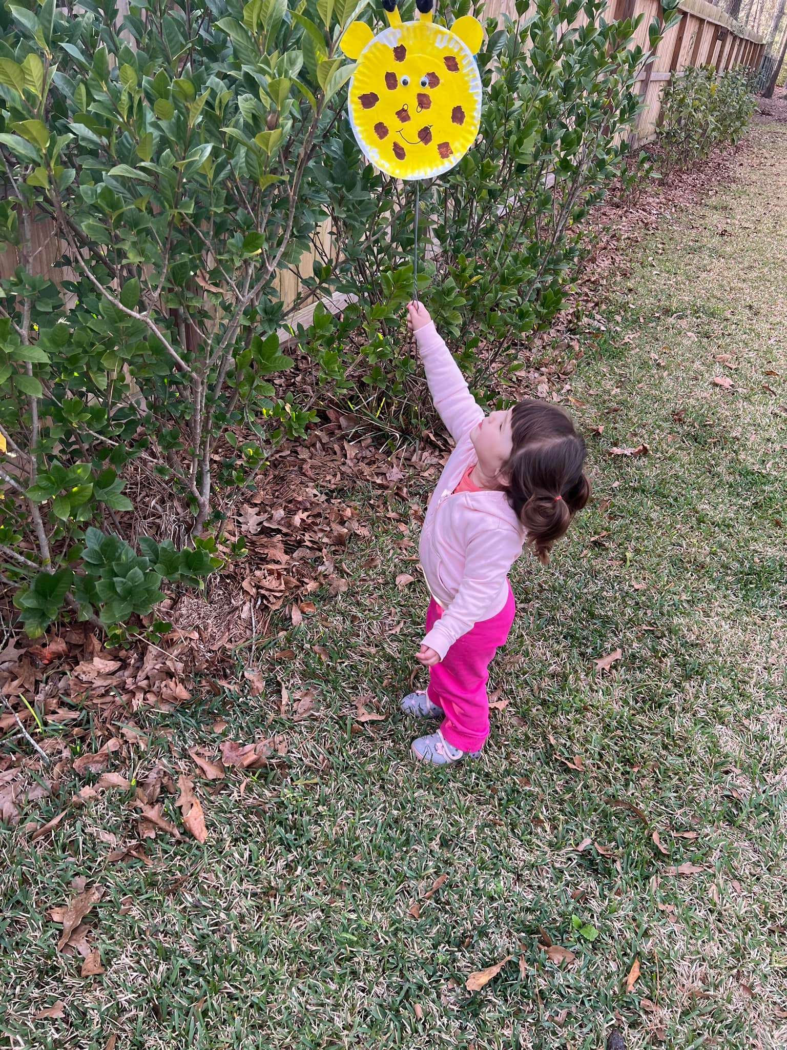 Giraffe craft - Tina - My Bored Toddler